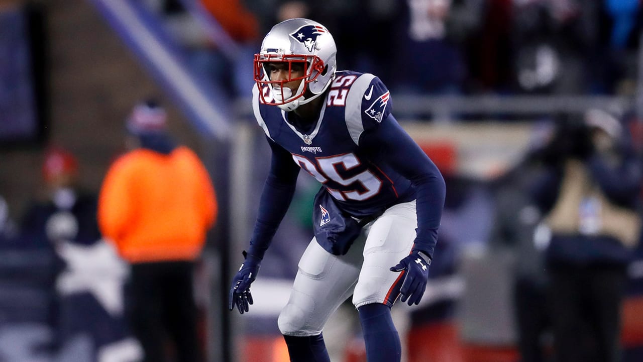 Howie Roseman re-explains Eric Rowe trade to Pats