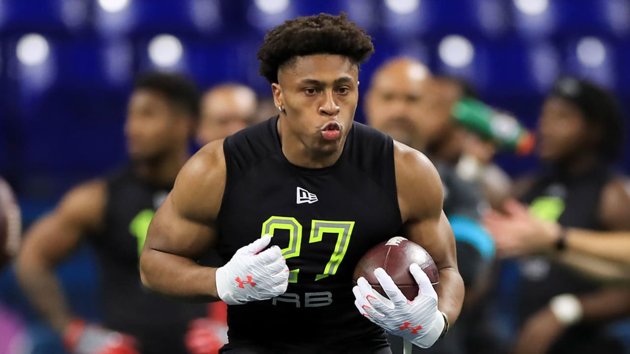 Jonathan Taylor compares himself to Zeke, others