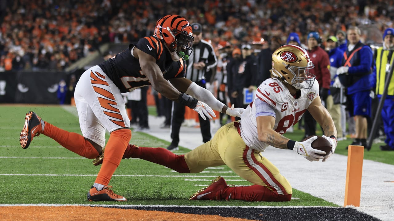San Francisco 49ers tight end George Kittle extends to the pylon on a ...
