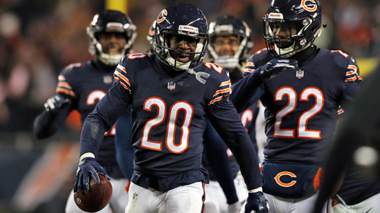 Goff's fourth interception seals Bears' win