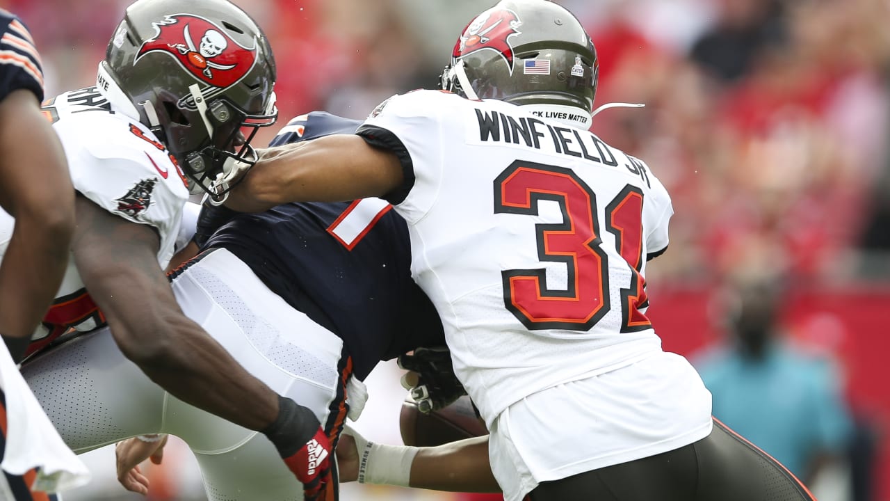 Tampa Bay Buccaneers safety Antoine Winfield Jr. flies off end for ...