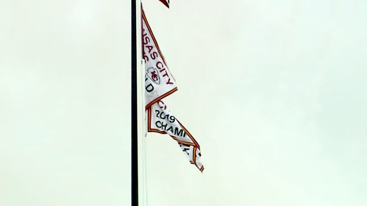 Chiefs raise Super Bowl LIV flag