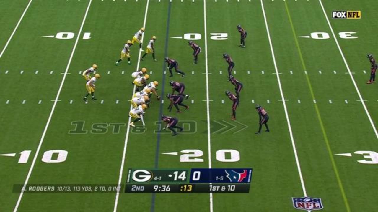 Tight end Robert Tonyan's terrific lunging grab nets a 31-yard gain for ...