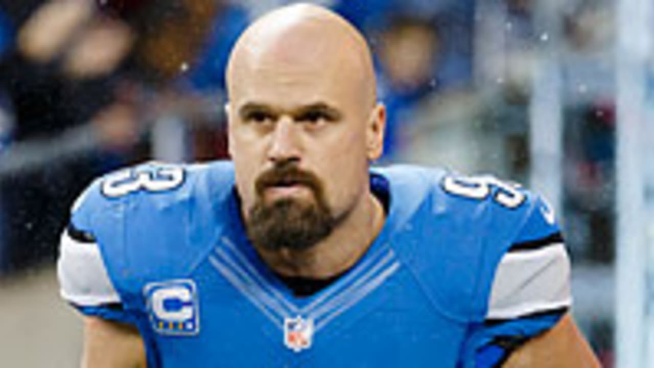 Kyle Vanden Bosch, Stephen Peterman cut by Lions