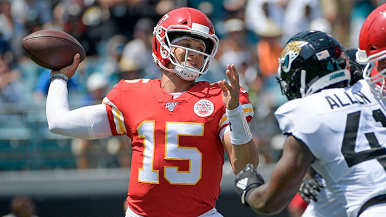 Next Gen Stats: How Patrick Mahomes performs with 2.5+ seconds to throw
