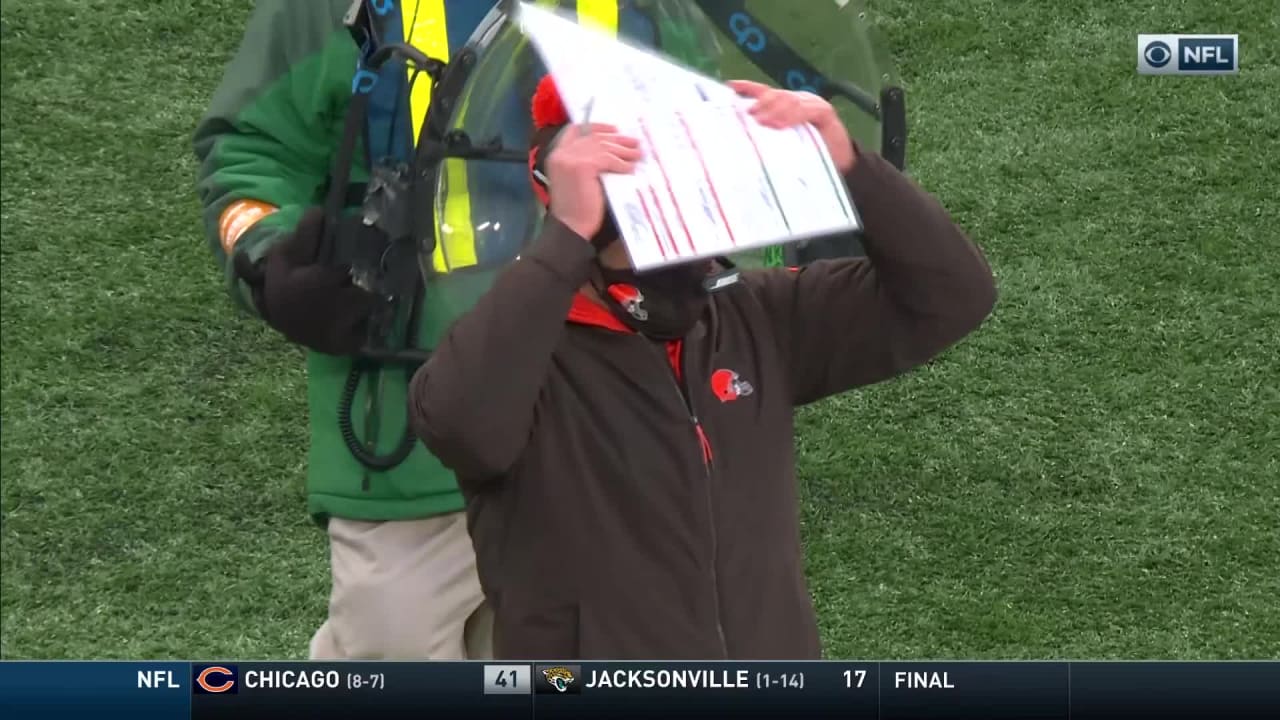 New York linebacker Tarell Basham's strip-sack of Cleveland quarterback ...