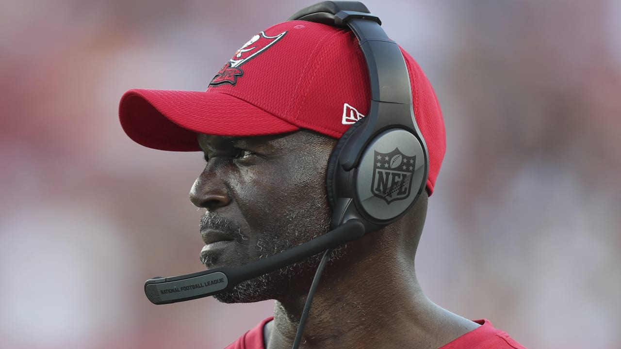 NFL Network Insider Mike Garafolo on Tampa Bay Buccaneers relocating ...