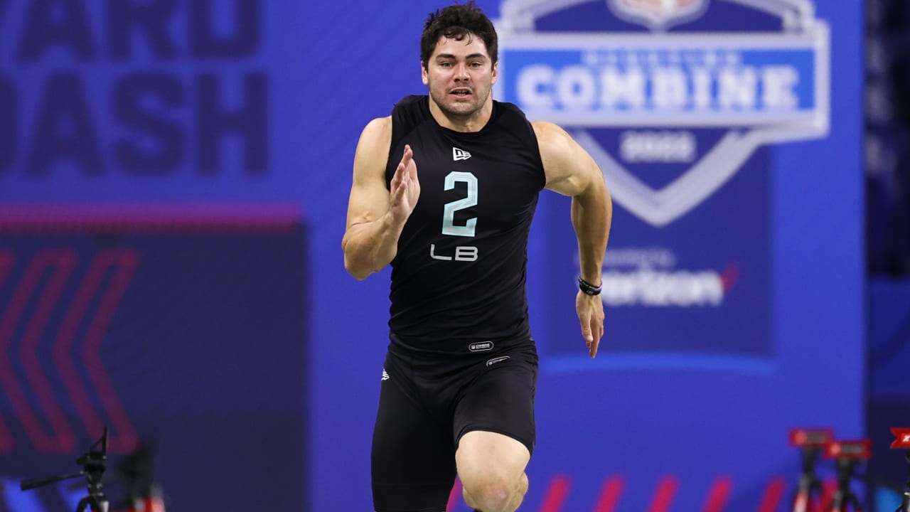 Linebacker Troy Andersen runs an official 4.42-second 40-yard dash at ...