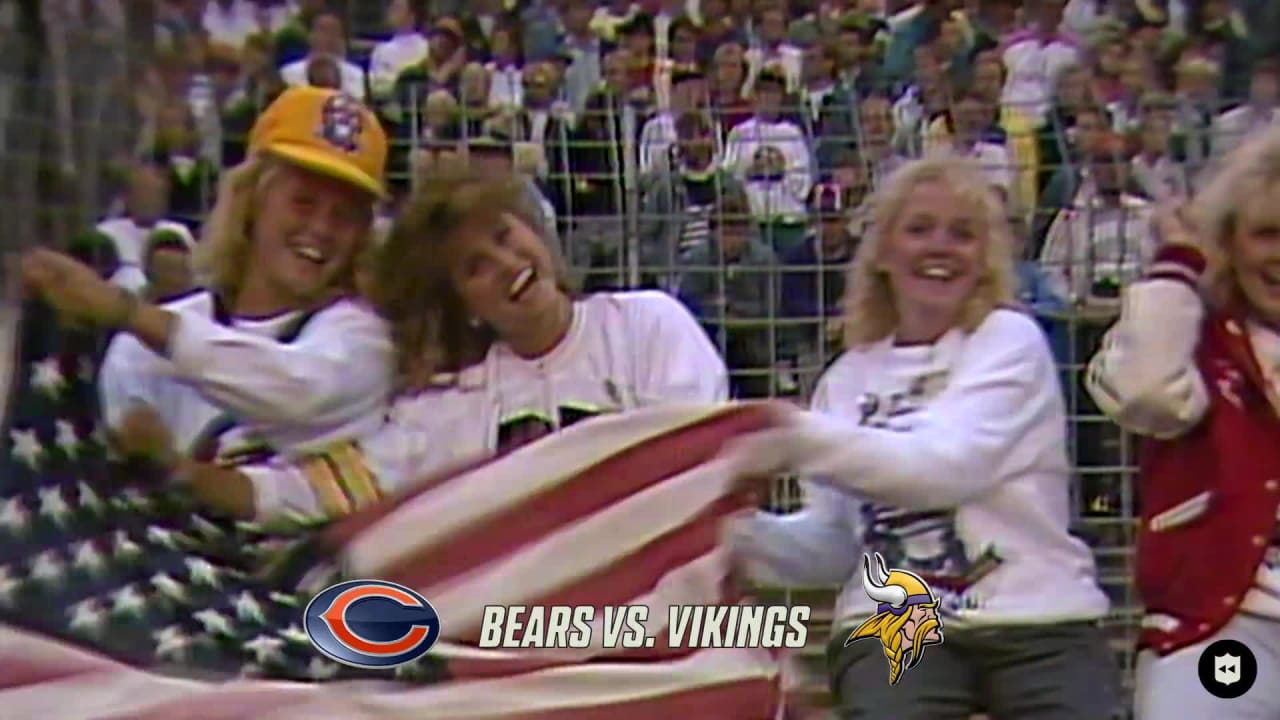 This Day in History: Chicago Bears and Minnesota Vikings play first ...