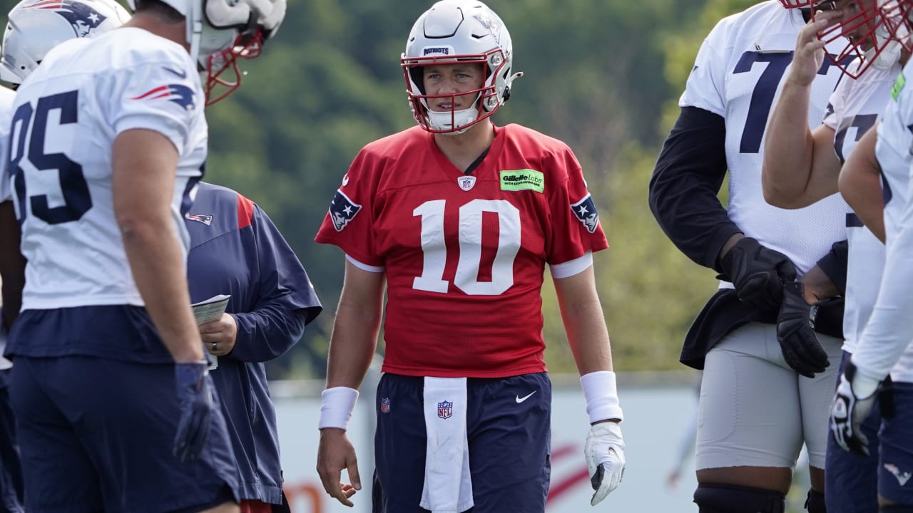 How New England Patriots quarterback Mac Jones is building chemistry ...