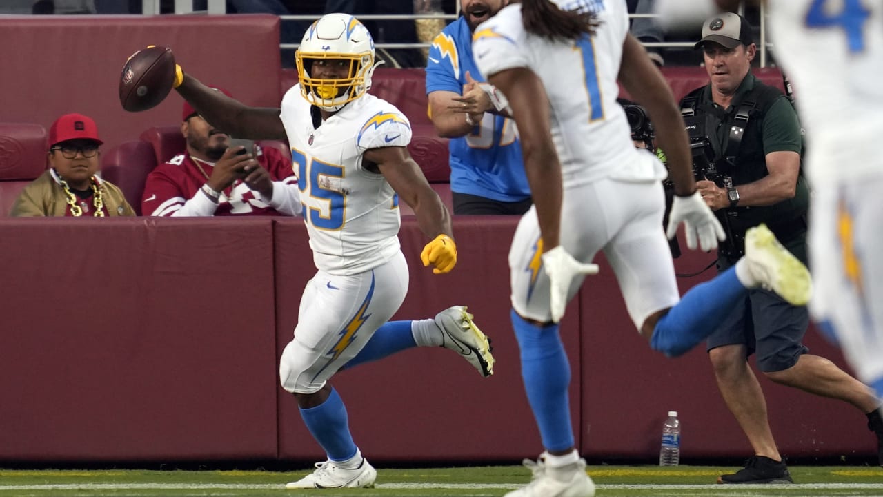 Can't-Miss Play: Los Angeles Chargers running back Joshua Kelley leaves ...