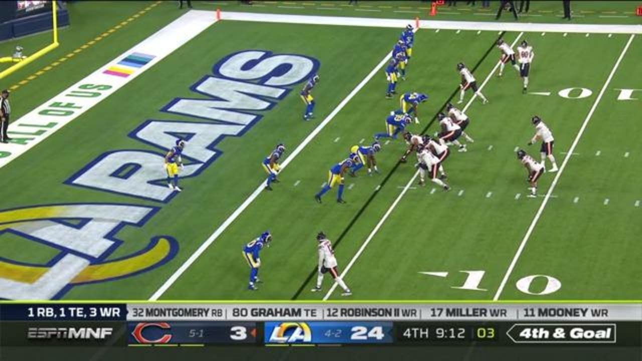Los Angeles Rams swarm Foles to force turnover on downs in the red zone