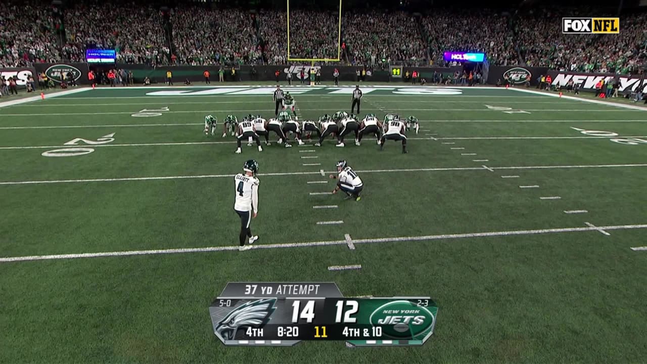 Philadelphia Eagles kicker Jake Elliott's second missed field goal of ...