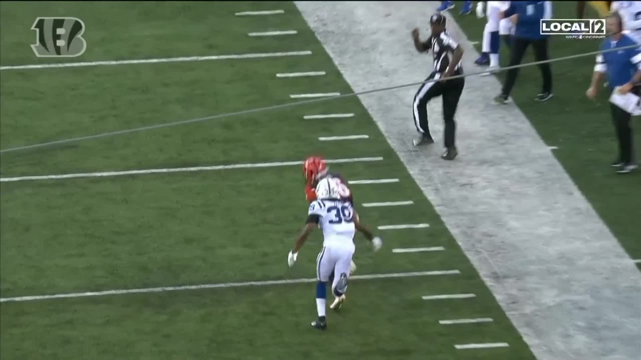 Jake Dolegala floats 39-yard dime to Cody Core