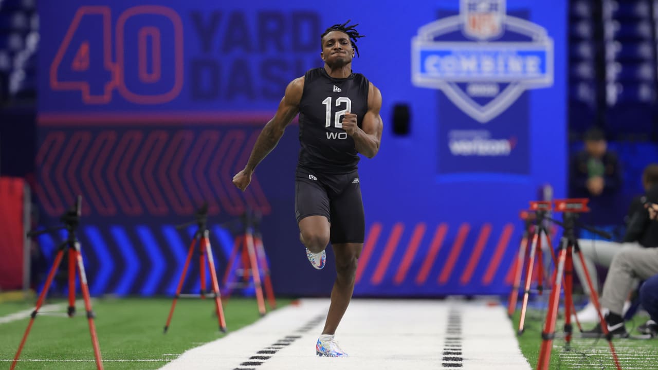 Wide receiver Danny Gray runs official 4.33-second 40-yard dash at 2022 ...