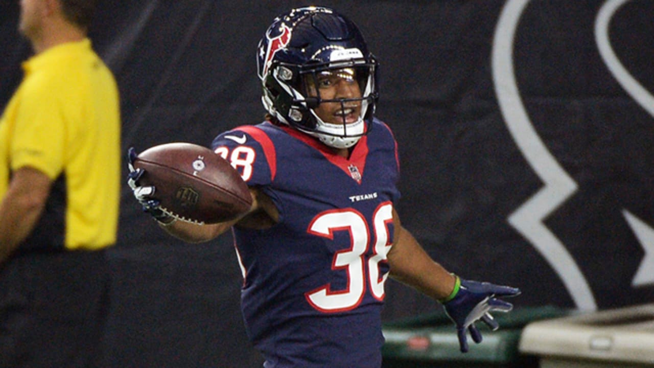 Justin Reid anticipates Cooper Rush pass to snag an interception