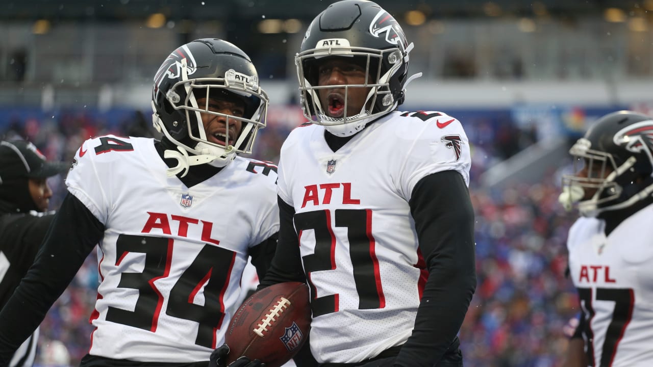 Atlanta Falcons safety Duron Harmon comes down with an interception on ...