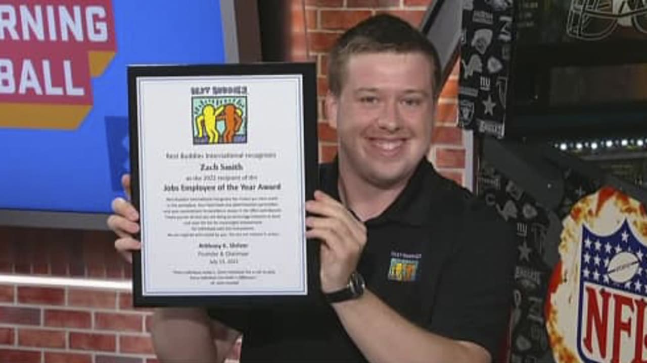 NFL statistician Zach Smith awarded 2022 Best Buddies Jobs Employee of ...