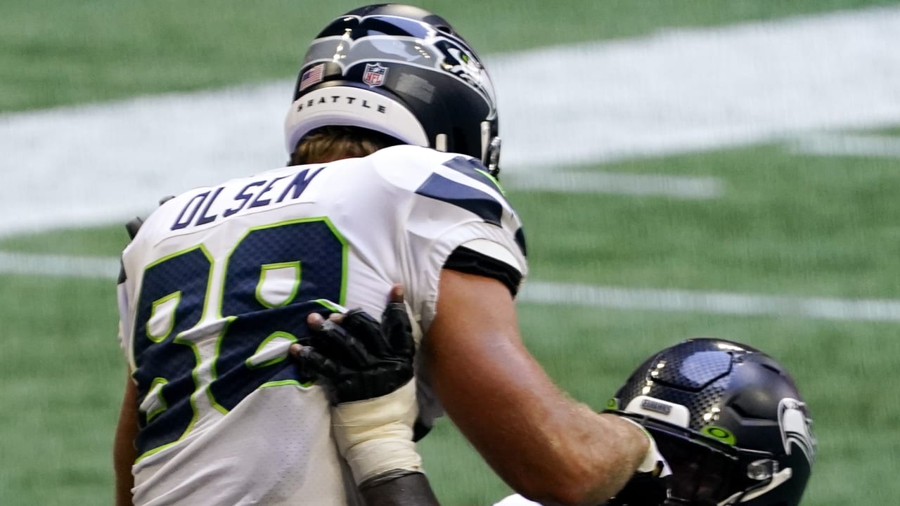 Seattle Seahawks tight end Greg Olsen hauls in a laser throw for first ...