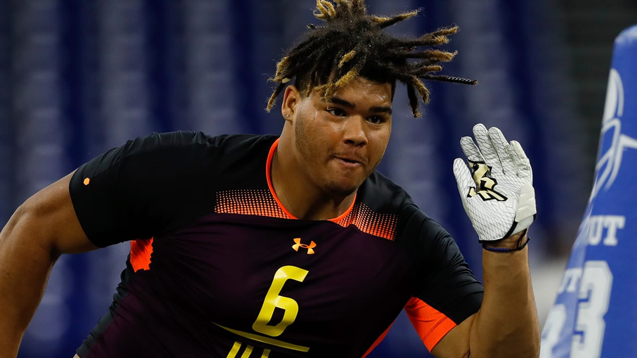 Trysten Hill signs work ethic contract with Cowboys DC