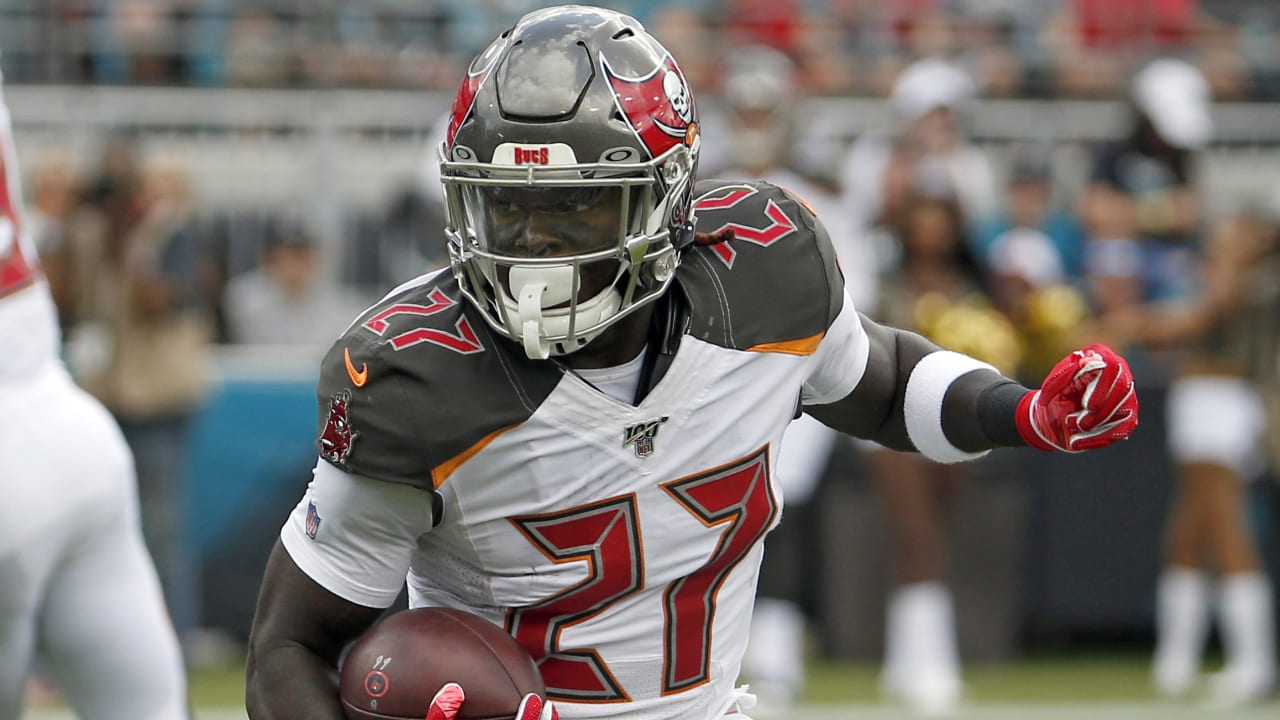 Tampa Bay Buccaneers Roster Reset: The position group that's flying ...