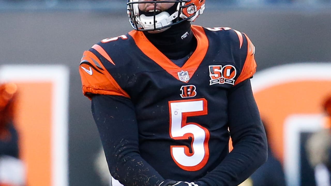AJ McCarron isn't worrying about Bills' plans at QB