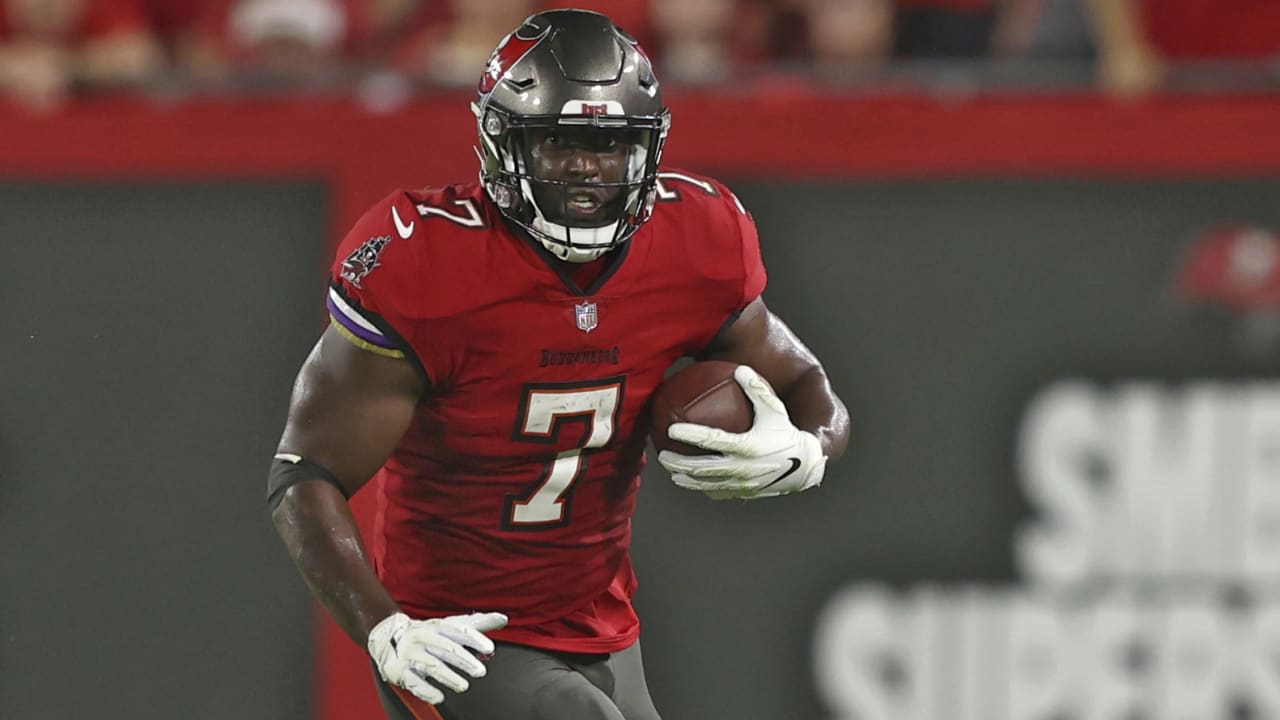 NFL Network's Michael Robinson plays matchmaker by giving his best fits for some of the top free ...