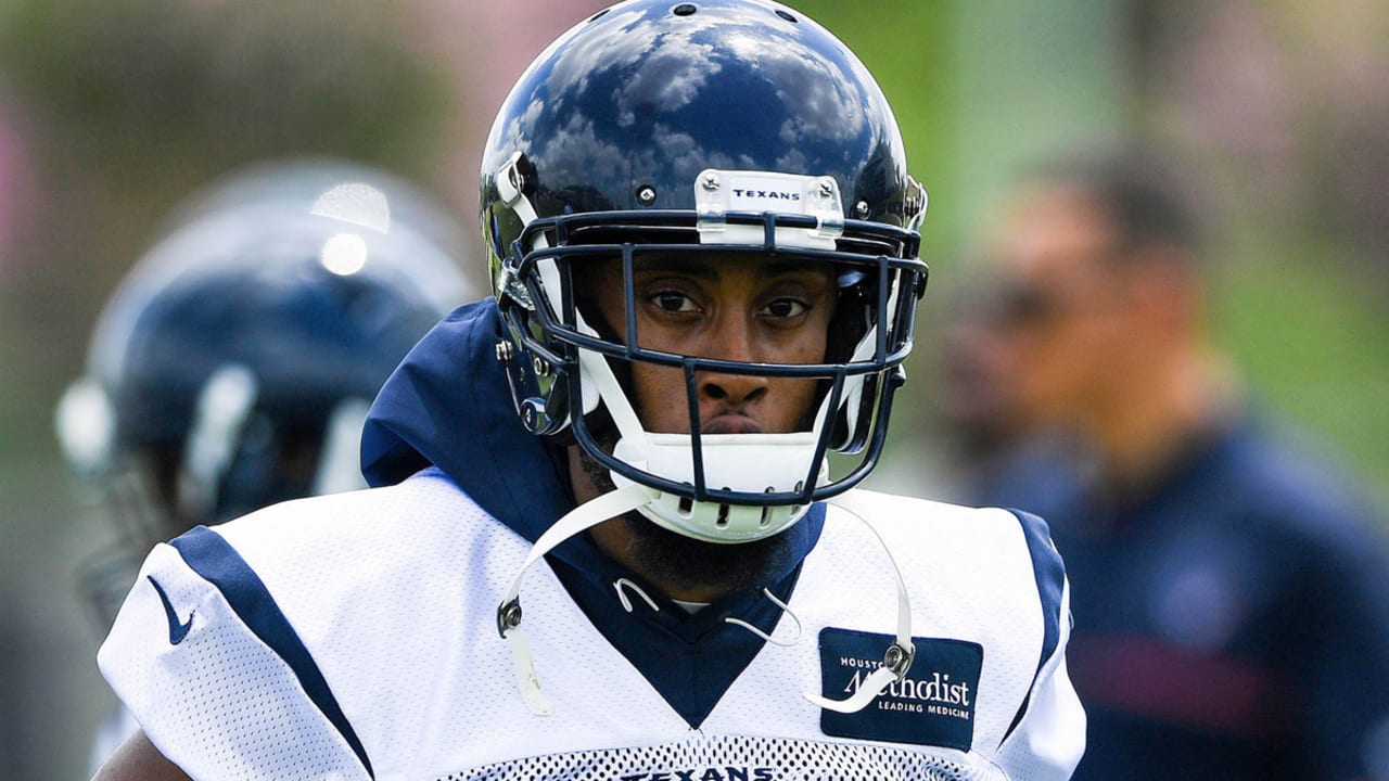 Aaron Colvin ready to 'wake everybody up' in '18