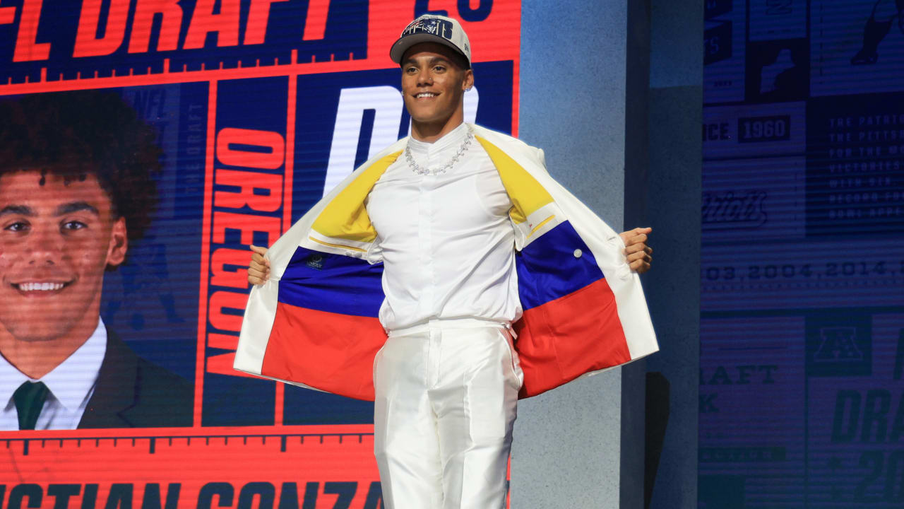 Cornerback Christian Gonzalez pays homage to Colombian roots after ...