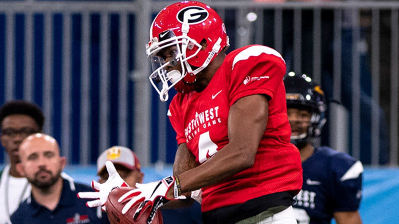 Terry Godwin darts across middle for touchdown catch