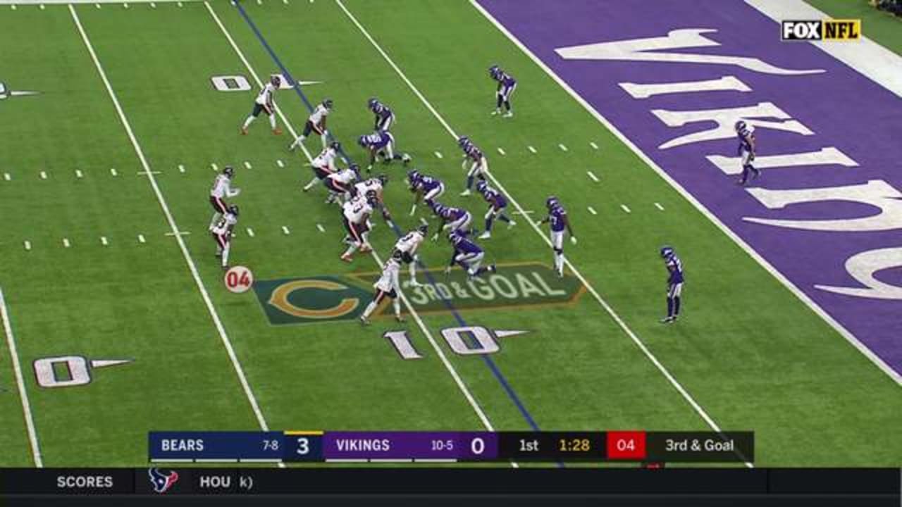 Kentrell Brothers and Stephen Weatherly combine for BIG sack