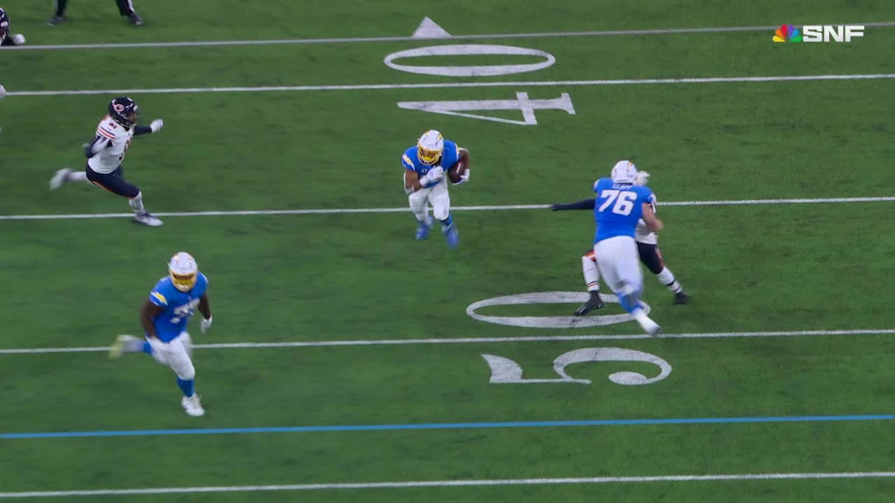Los Angeles Chargers running back Austin Ekeler has a TON of open space ...