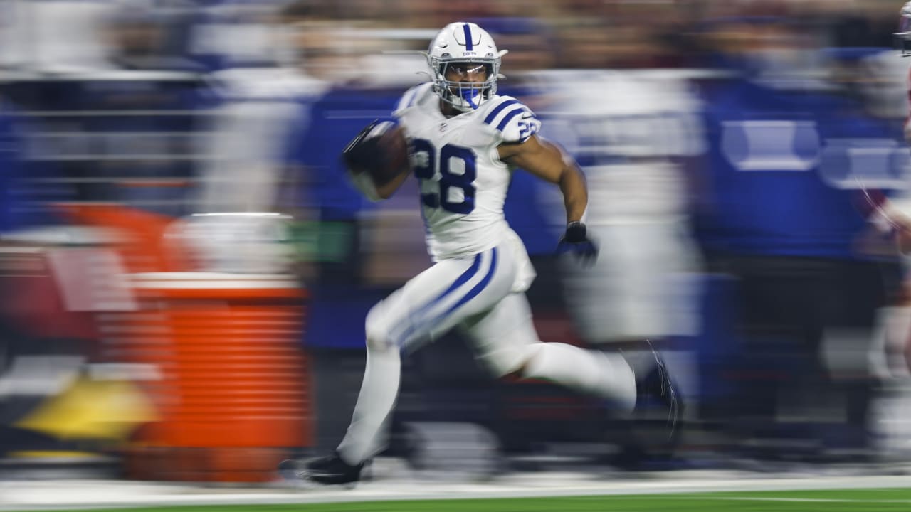 Indianapolis Colts running back Jonathan Taylor wastes no time taking ...