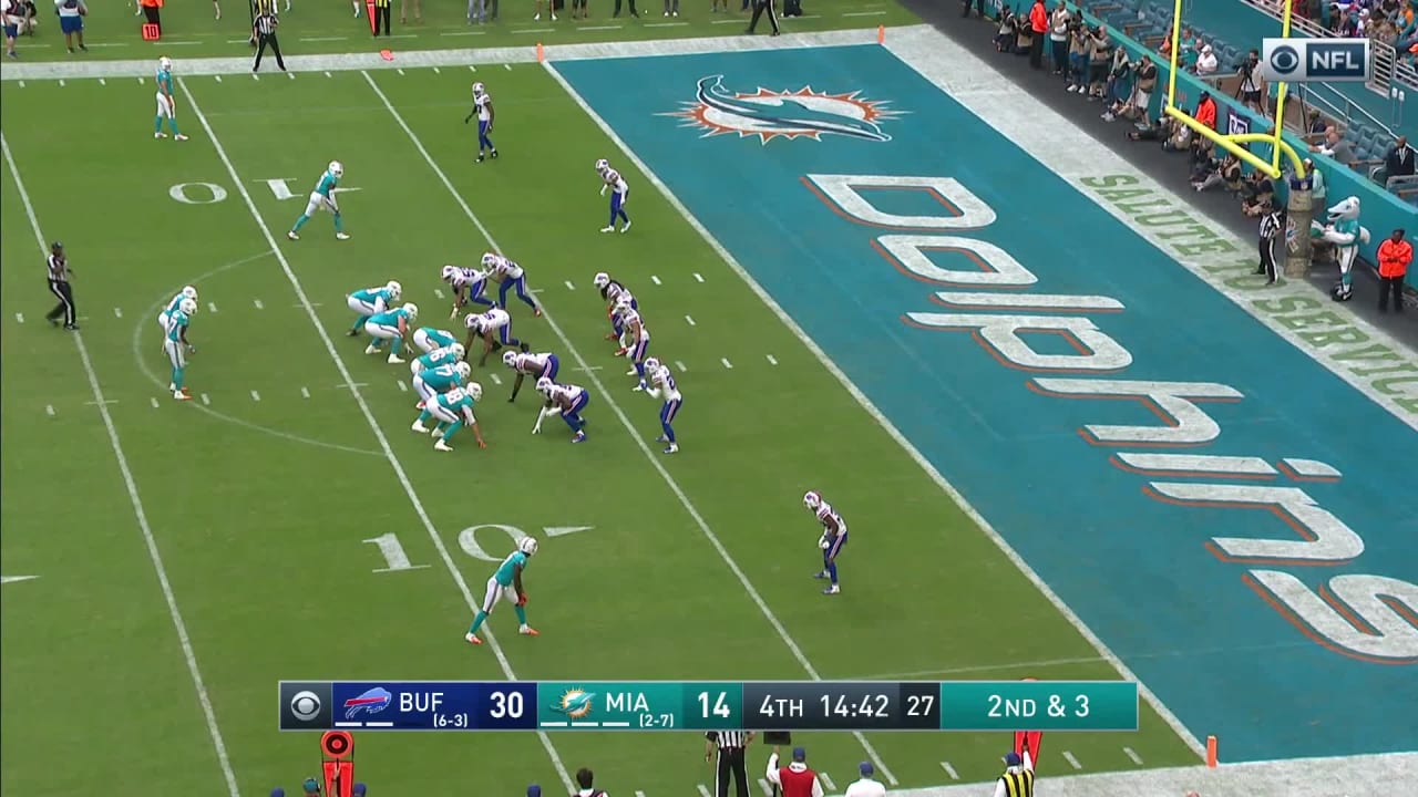Fins unleash Wildcat offense for Jakeem Grant's second TD of day
