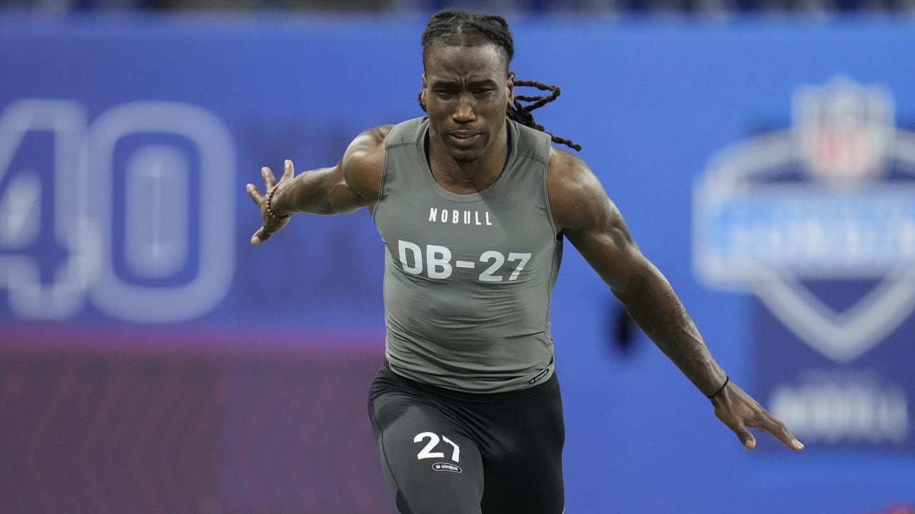 Defensive back Kelee Ringo edges out defensive backs Joey Porter Jr ...