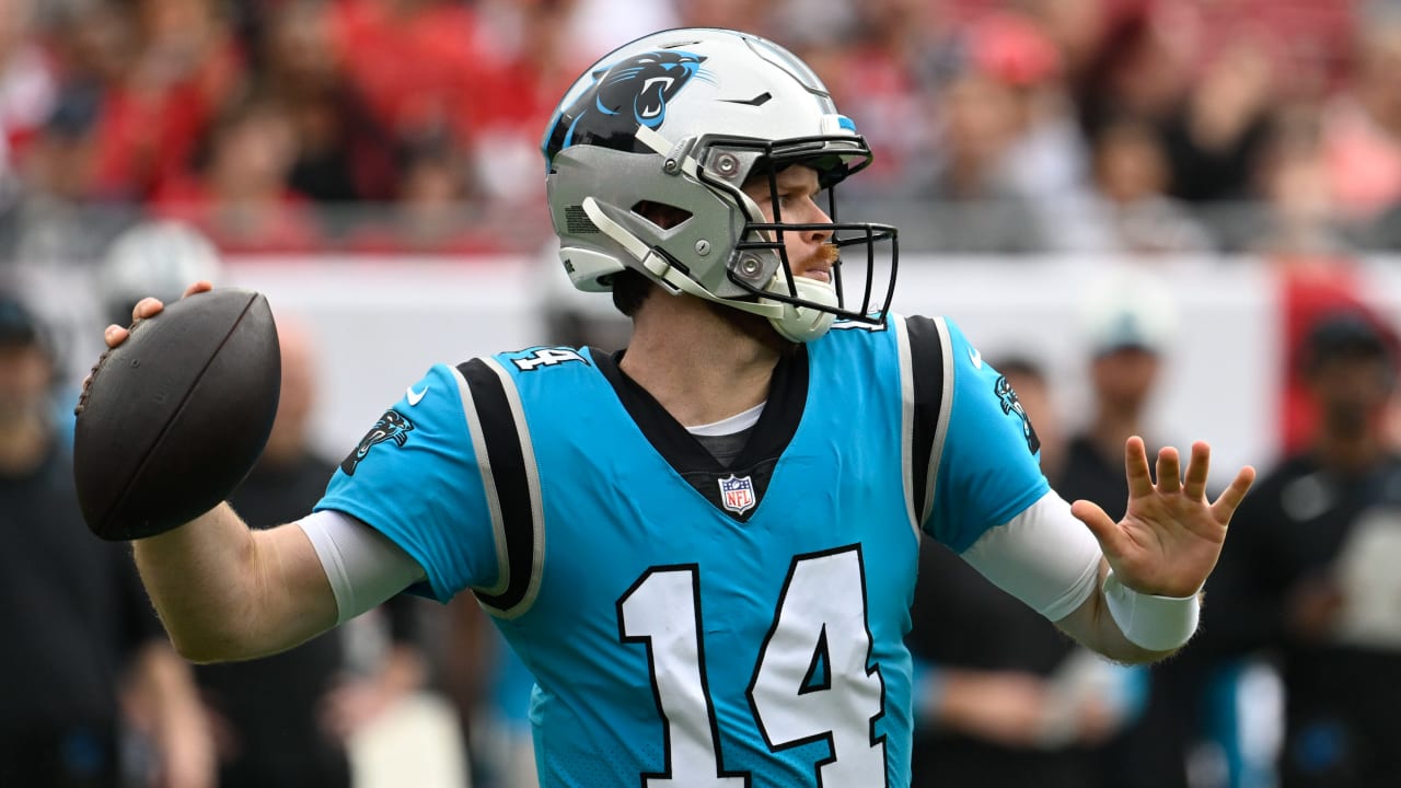 Carolina Panthers quarterback Sam Darnold's accuracy is 100 on 24-yard ...