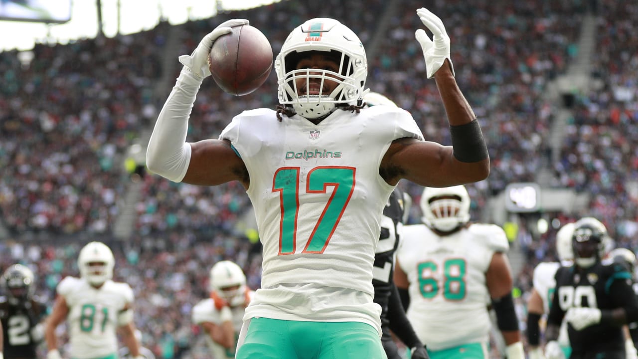 Every catch from Miami Dolphins wide receiver Jaylen Waddle's 2-TD game ...