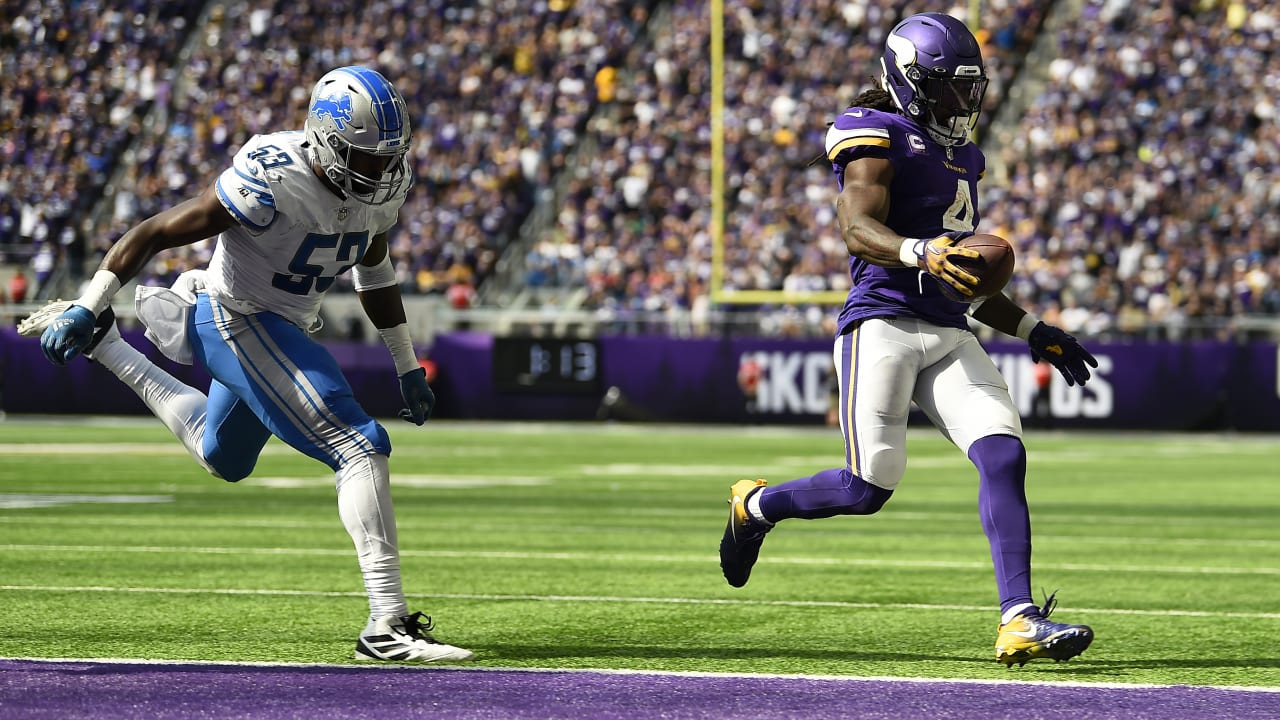 Minnesota Vikings running back Dalvin Cook tip toes his way to 4-yard TD