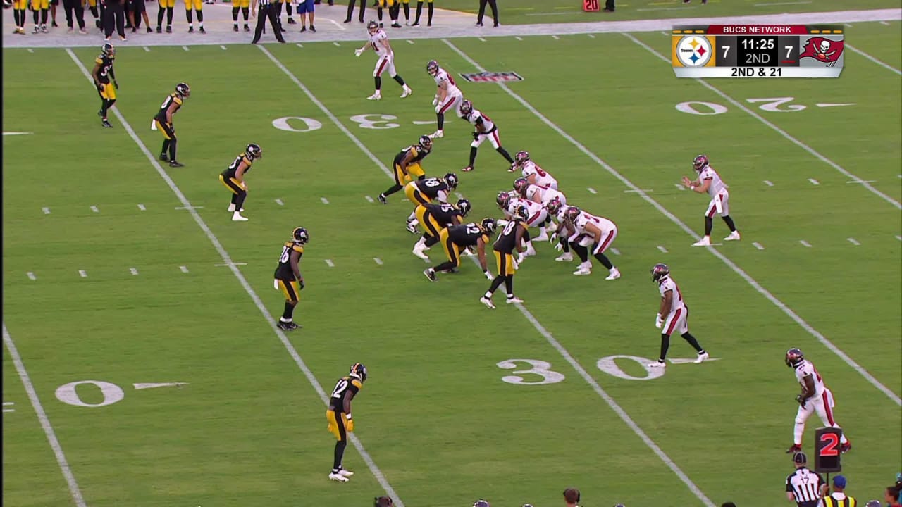 Tampa Bay Buccaneers wide receiver Kaylon Geiger hauls in 20-yard ...