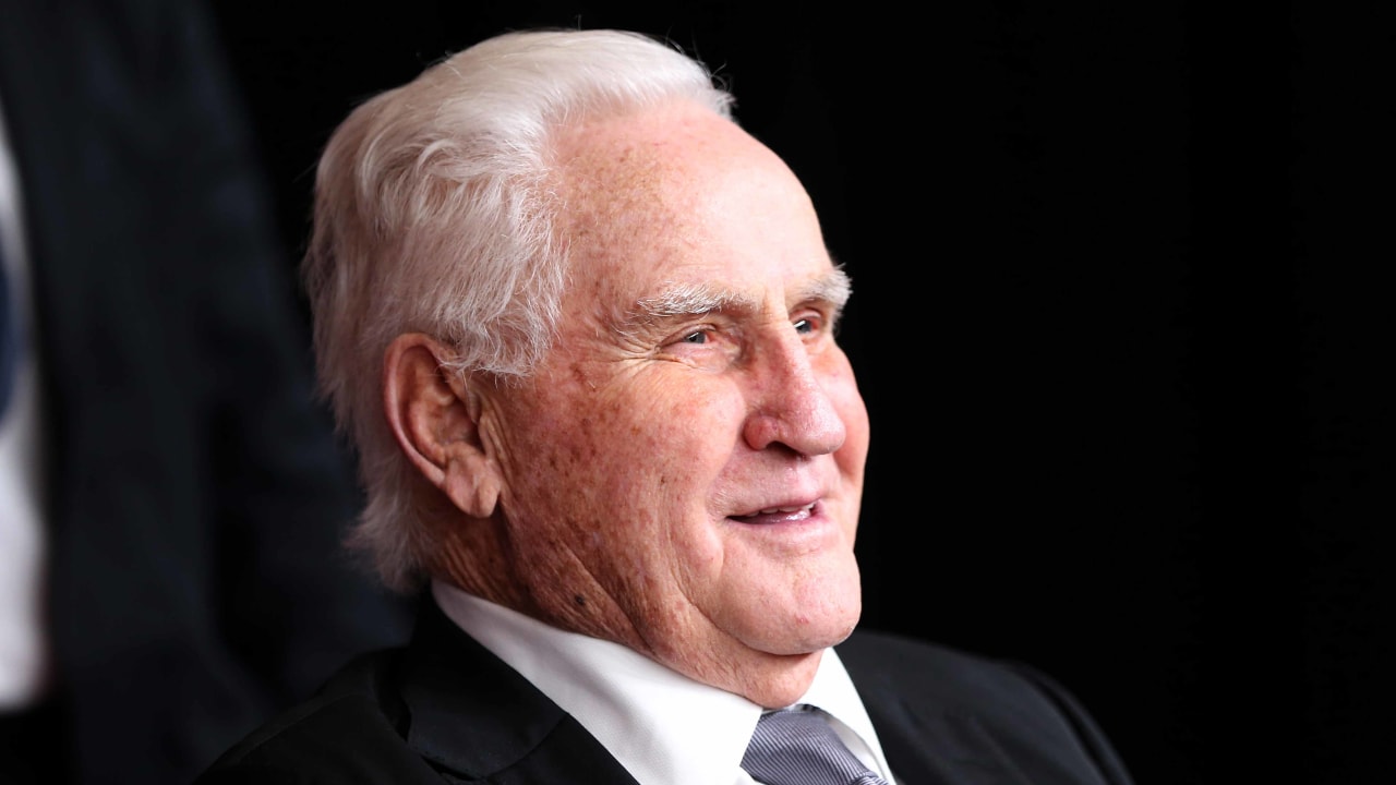 Don Shula rooting for Panthers to keep undefeated streak intact