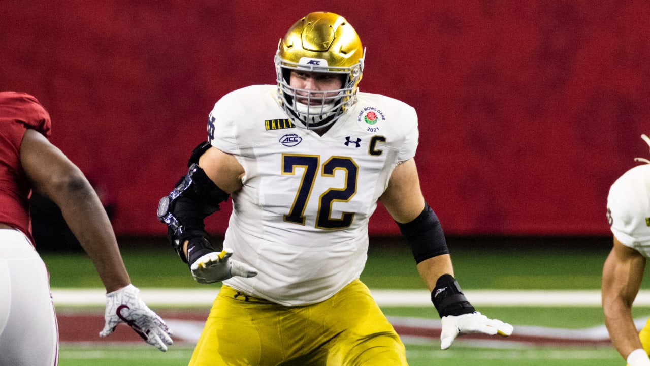 Tampa Bay Buccaneers select Notre Dame tackle Robert Hainsey with the ...