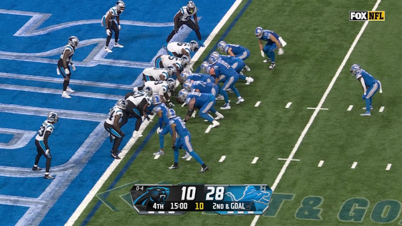 Detroit Lions quarterback Jared Goff powers in on QB sneak touchdown
