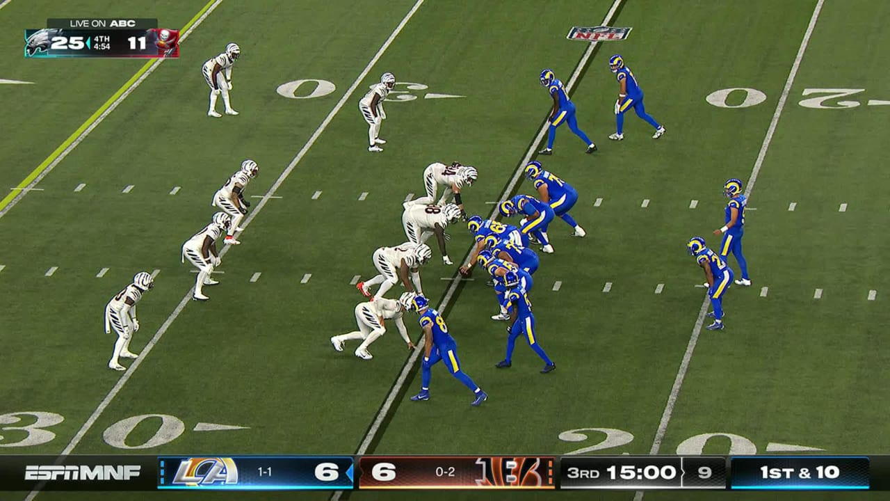 Los Angeles Rams quarterback Matthew Stafford comes out of halftime ...