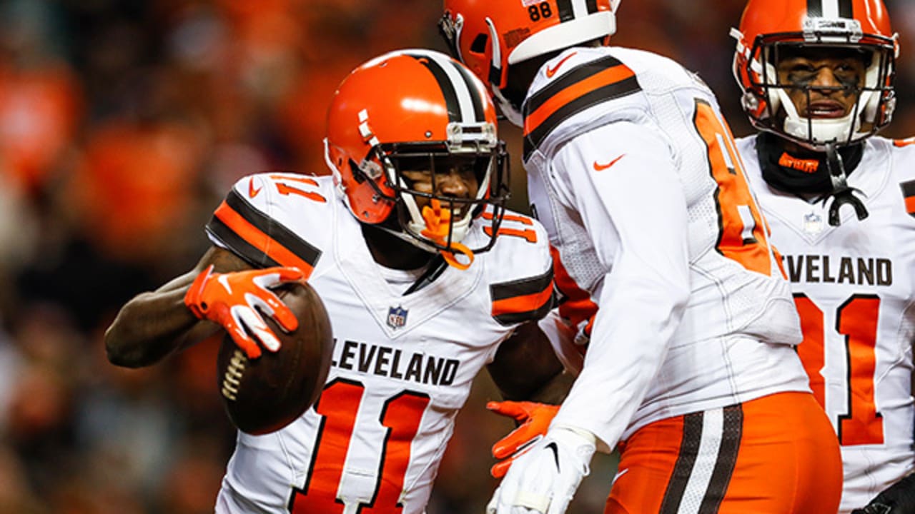 Rookie connection! Mayfield hits Callaway for TD