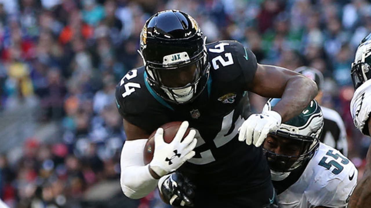 Yeldon takes off down sideline for huge third-down gain