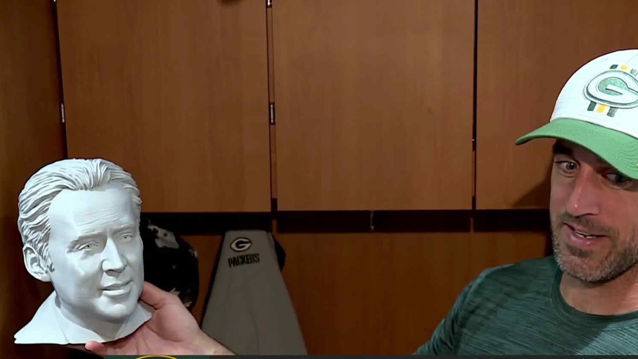 Green Bay Packers quarterback Aaron Rodgers reveals he has bust of ...