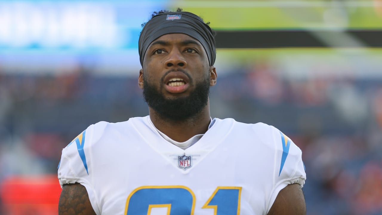Chargers WR Mike Williams (back) questionable for wild-card game vs ...