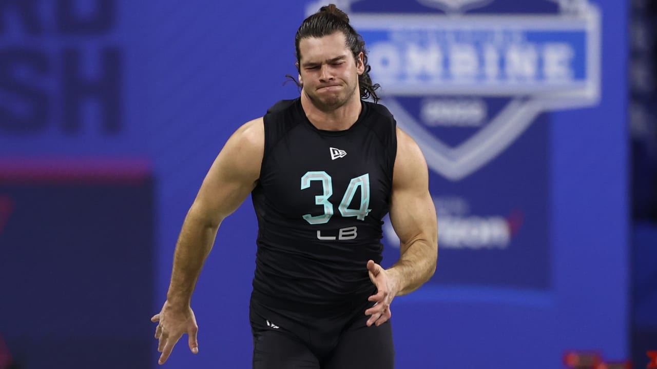 Linebacker Baylon Spector runs official 4.60-second 40-yard dash at ...