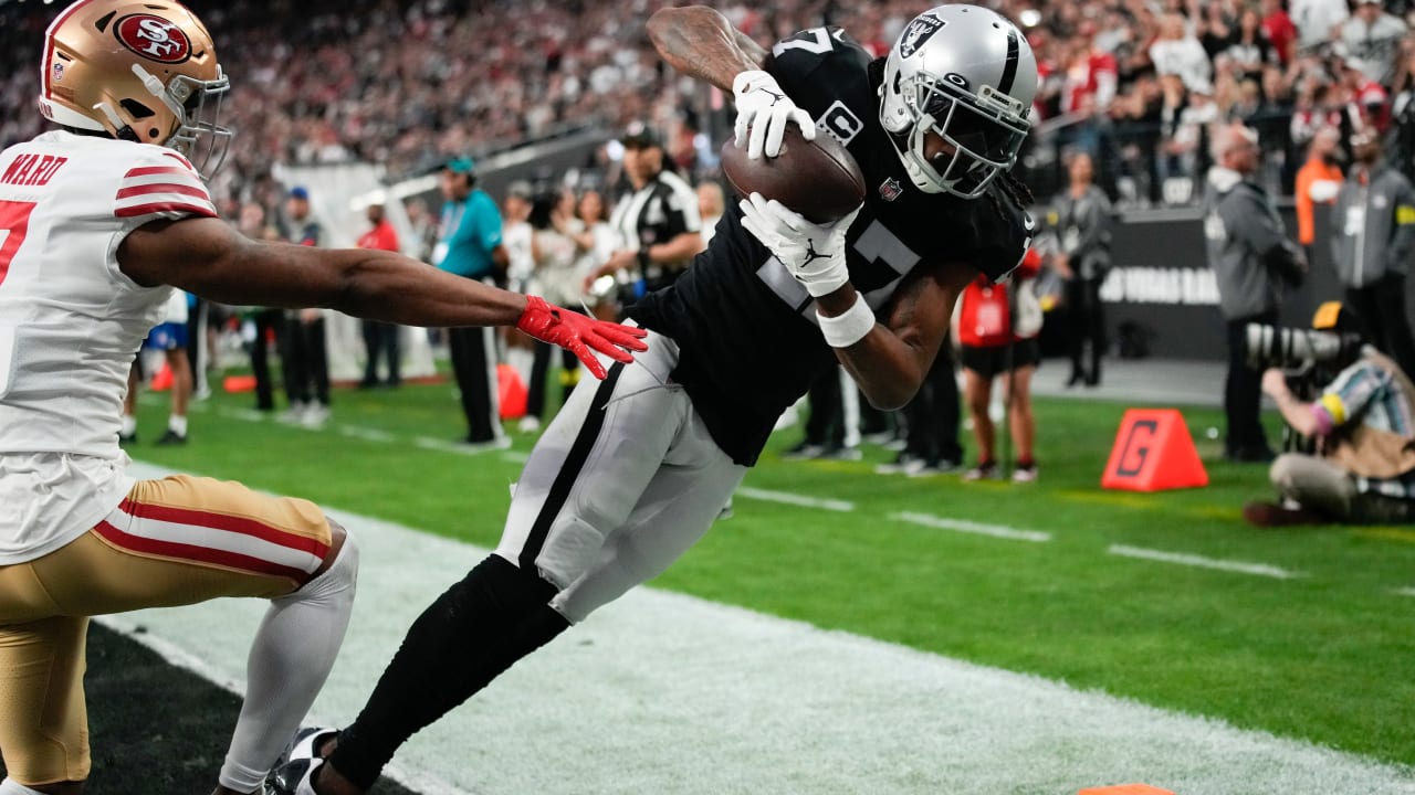 Can't-Miss Play: Las Vegas Raiders wide receiver Davante Adams uses ...