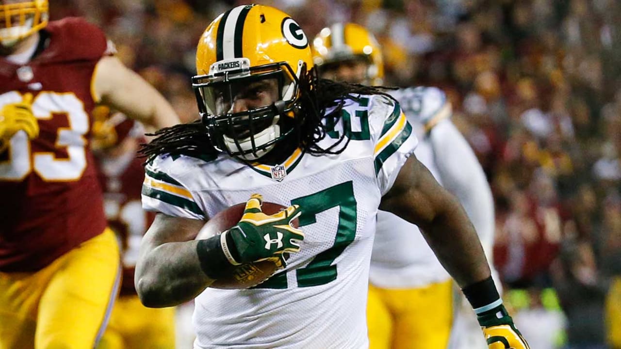 Old Packers offense shows up just in time